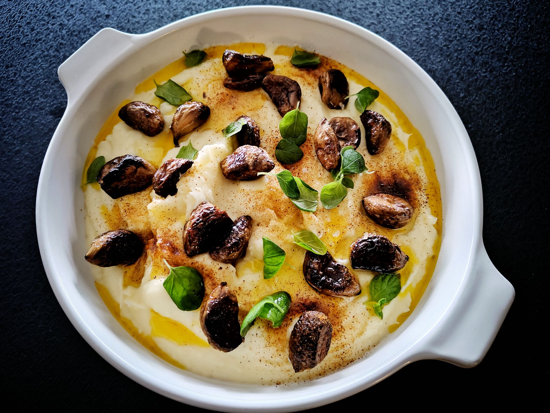 Parmesaani ja valkosipuli maustavat perunamuusin – Aromipaja